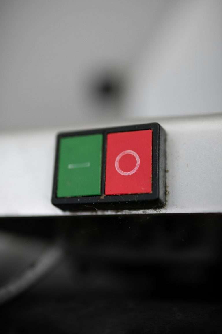 How to Print Shipping Labels on Whatnot [Step-by-Step]